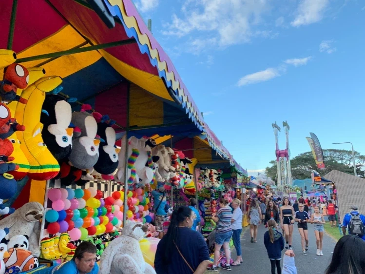 Executive Retreats - Mossman Show